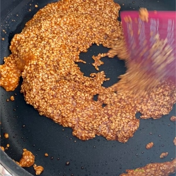Til Chikki - Indian Sesame Brittle - Spice Cravings
