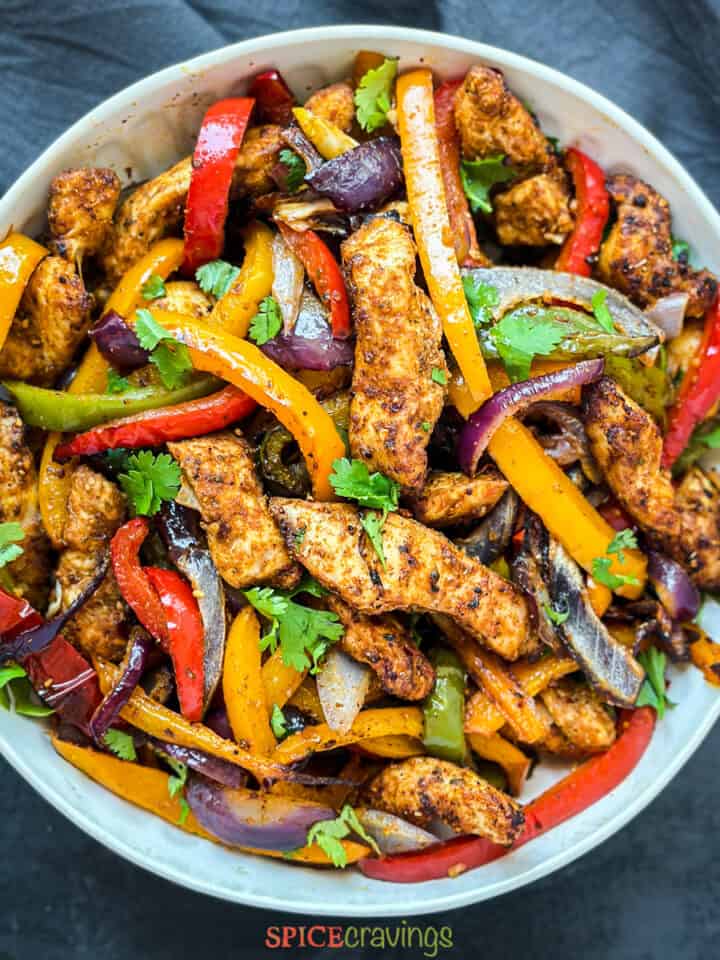 Chicken Kathi Roll (Chicken Frankie) - Spice Cravings