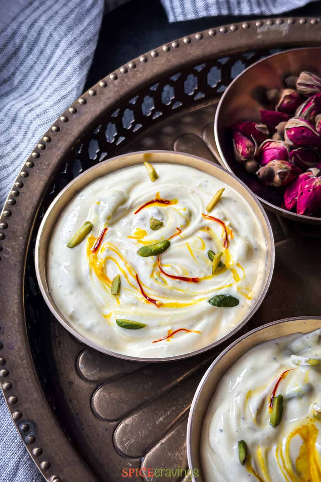 Shrikhand With Greek Yogurt (Indian Sweetened Yogurt) - Spice Cravings