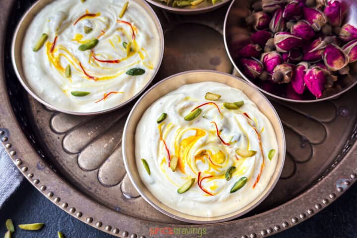 Shrikhand With Greek Yogurt (Indian Sweetened Yogurt) - Spice Cravings