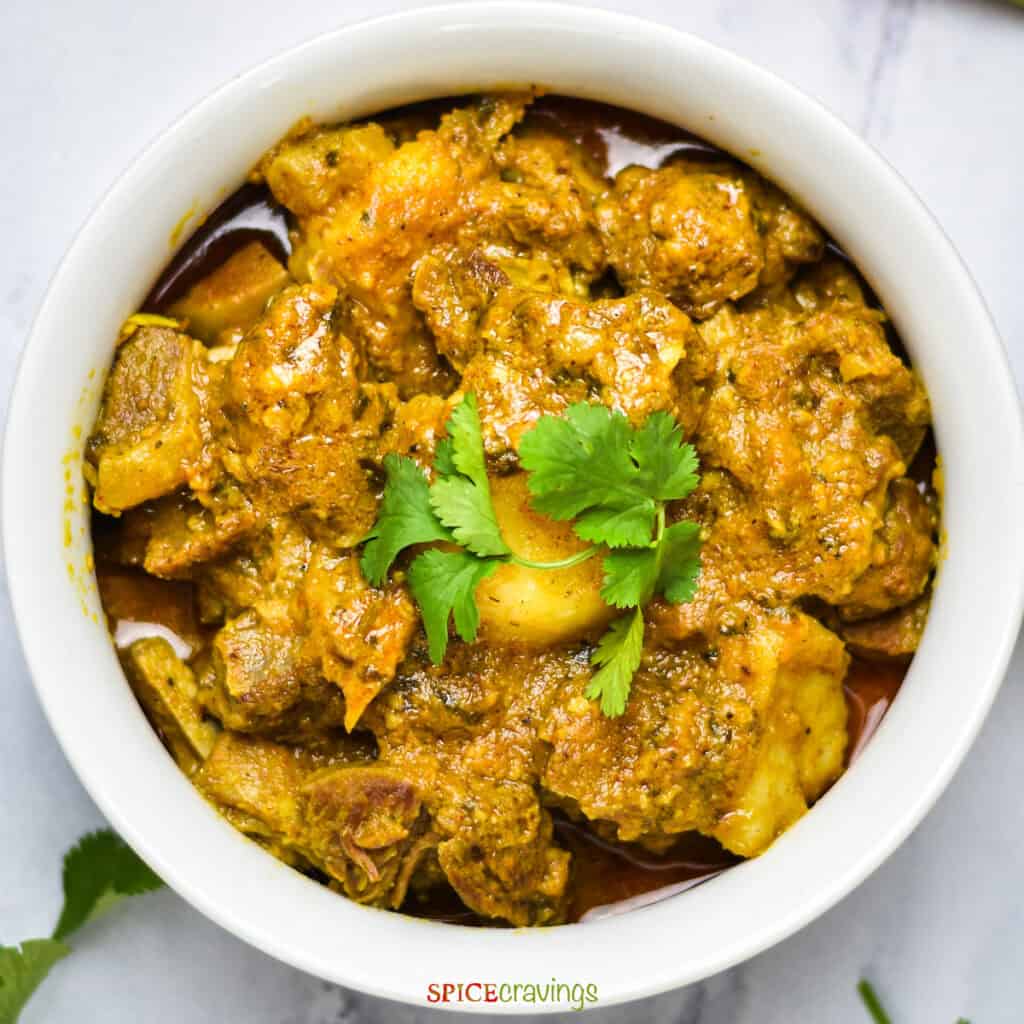 Instant Pot Goat Curry (Mutton Curry) - Spice Cravings